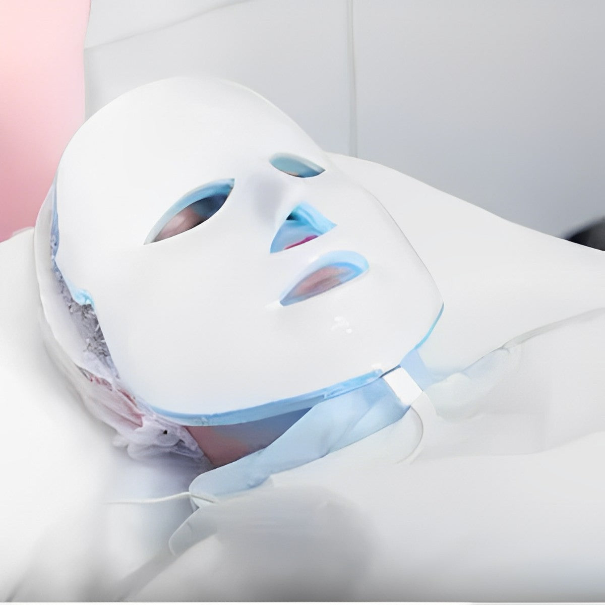 Are LED Masks Worth the Hype? A Comprehensive Review – Canta Esthetic